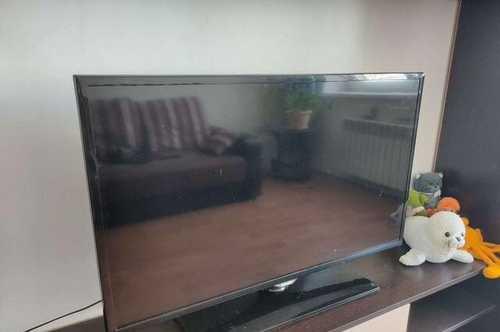 Телевизор на запчасти Samsung UE39F5000AK