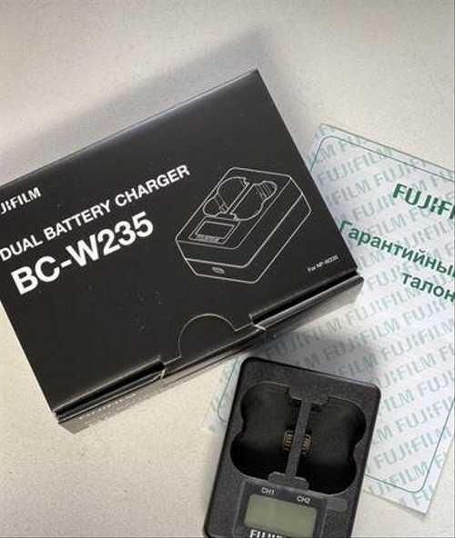 Зарядное устройство Fujifilm BC-W235