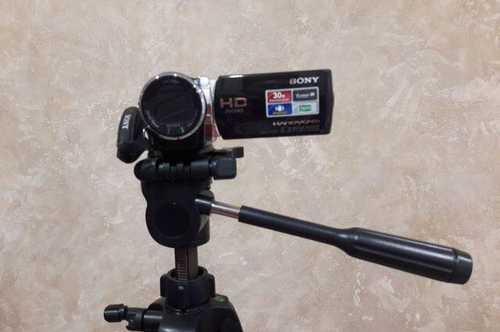 Продам видеокамеру sony HDR-CX200TE