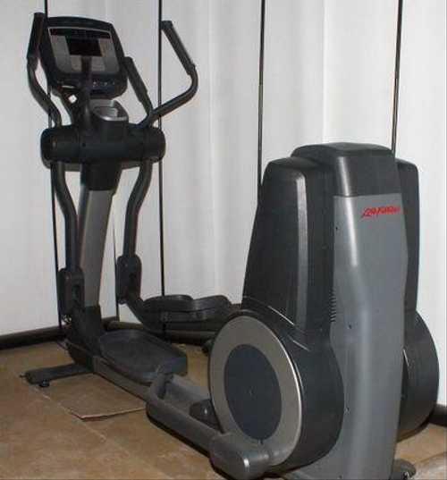 Эллипсоид Life Fitness 9100