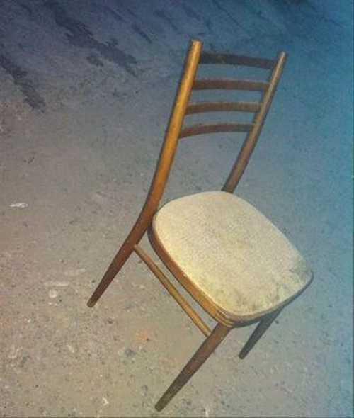 Столы и стулья из массива дерева бу