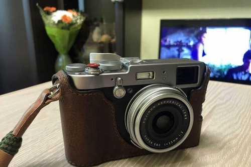 Компактный фотоаппарат fujifilm x100t