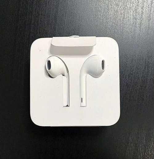 Оригинальные наушники Apple EarPods Lightning