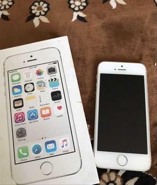 Айфон челябинск. Iphone 5s 16gb. Iphone 5s белый. Айфон 5s белый. Коробка айфона 5s 16 ГБ.