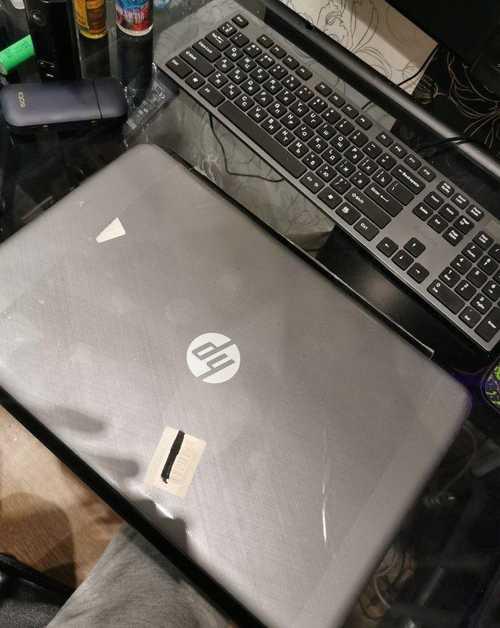 HP ноутбук 15-r262ur