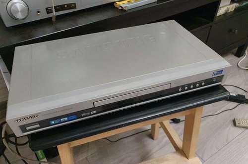 DVD плеер Samsung DVD-E235
