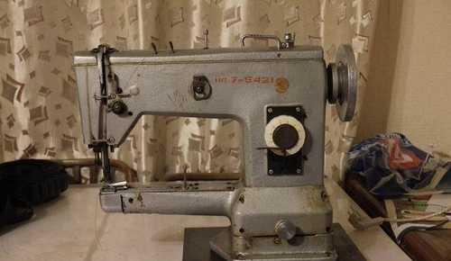 Промышленная швейная машинка класс 550