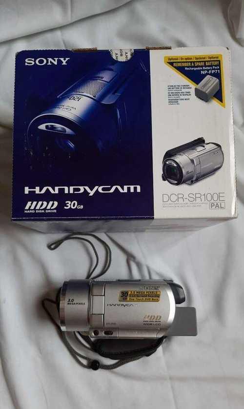Видеокамера Sony DCR-SR100E