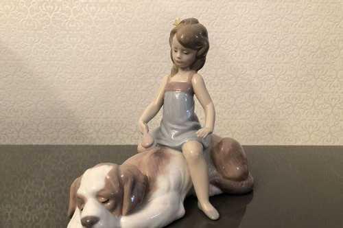 Статуэтка фарфор LLadro Ладро Девочка с собачкой