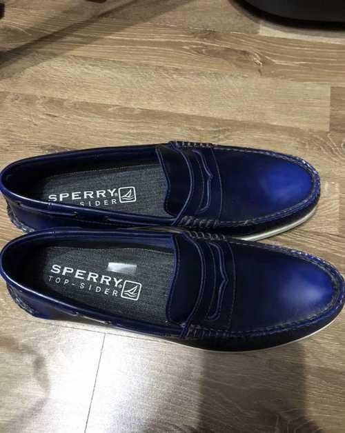 Топсайдеры Sperry