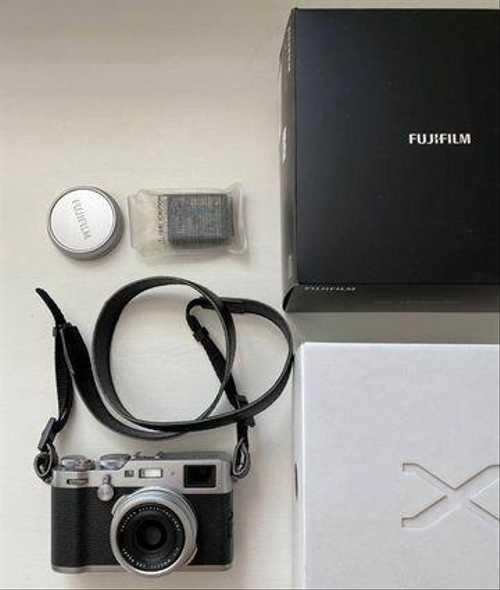 Компактный фотоаппарат Fujifilm X100F