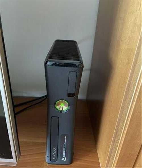 Xbox 360 + Kinect + игры