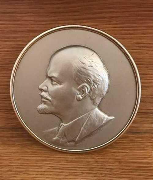 Ленин. Панно. Автор: Н. Соколов
