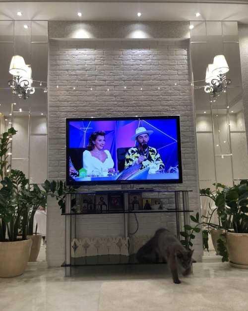 Телевизор SAMSUNG 116 см + tv тумба