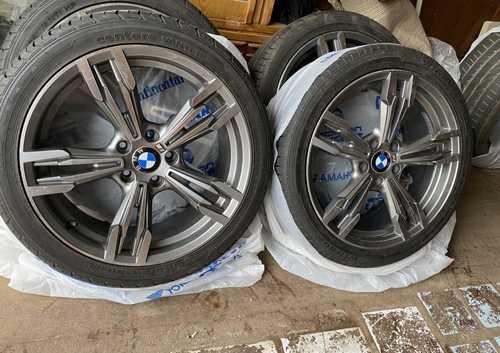 Диски шины BMW M стиль r19 245/40. Колёса в сборе