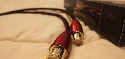 Межблочный кабель AudioQuest Red River