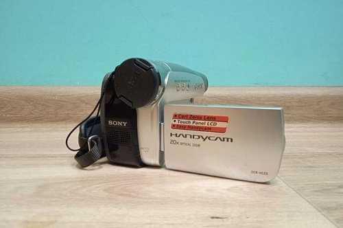 Цифровая видеокамера Sony DCR-HC26E