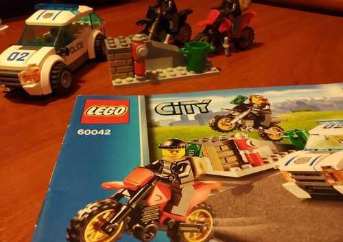 Lego City 60042 полиция