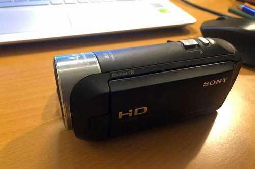 Видеокамера Sony HDR-CX240e