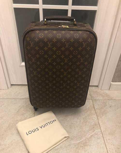 Чемодан Louis Vuitton
