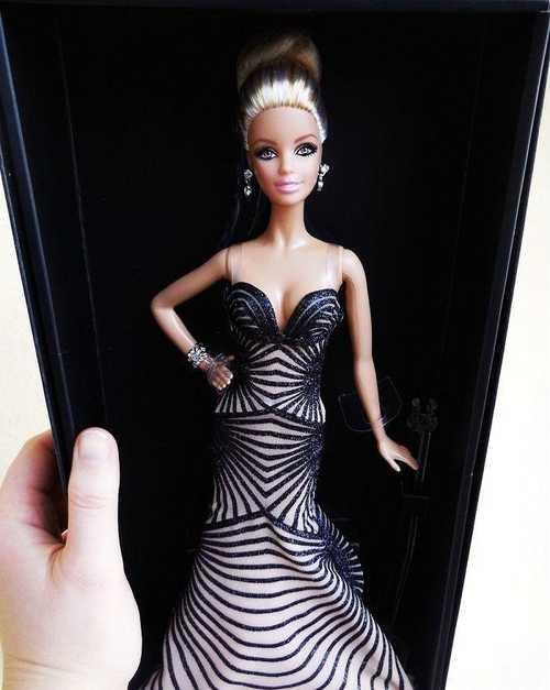 Дизайнерская кукла барби barbie Zuhair Murad