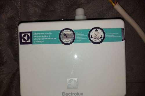Проточный водонагреватель Electrolux NP 4 2.0