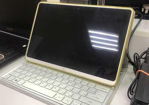 Планшет-ноутбук acer iconia TAB W701