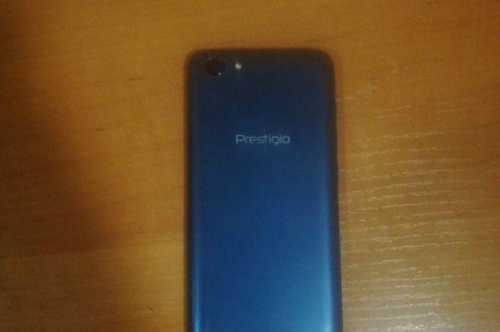 Телефон Prestigio Muze E5 LTE