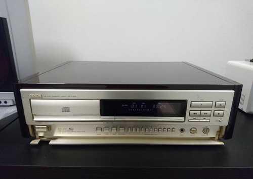 CD-проигрыватель Denon DCD-3500RG