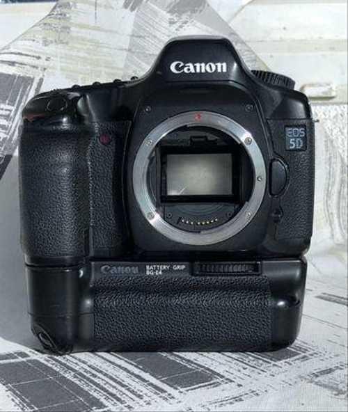 Фотоаппарат Canon 5D (первопятак)