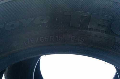 Toyo Teo Plus 175/65 R15, 2 шт