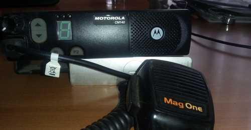Motorola CM140