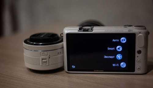 Samsung NX 2000