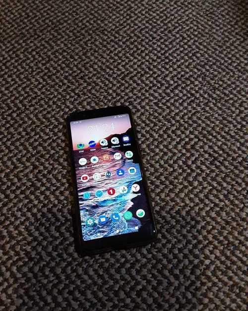 Смартфон Asus Zenfone Max Pro M1 64 гб черный