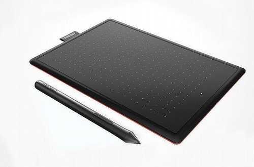 Графический планшет Wacom One by Medium A5 черный