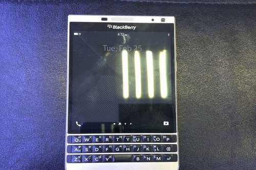 BlackBerry Passport Silver Edition