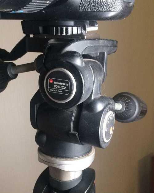 Штатив Manfrotto 055xprob + голова 804RC2