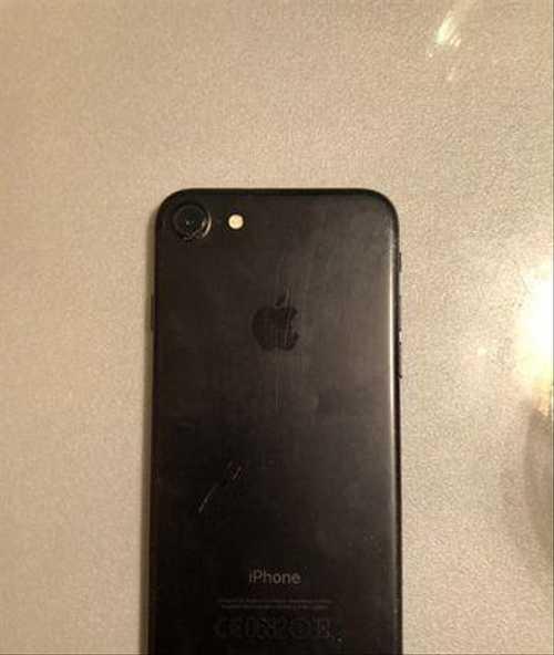 Телефон iPhone 7 32g