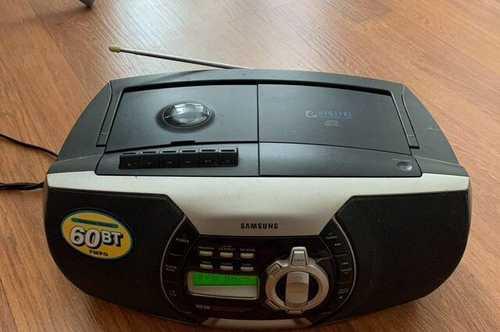 Магнитофон(бумбокс) Samsung RCD-590(радио,CD,кассе