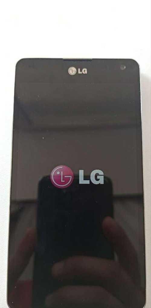 Телефон LG Optimus G (E975)