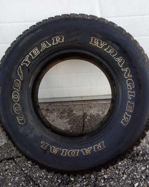 Goodyear wrangler r15. Всесезонная резина 225 75 15.