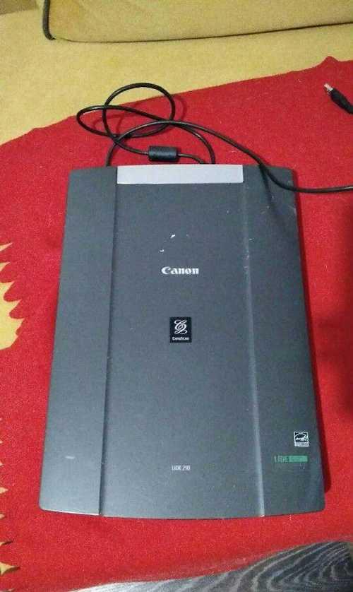 Сканер CanonScan lide 210