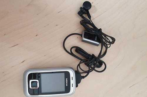 Мобильный телефон Nokia 6111 с гарнитурой