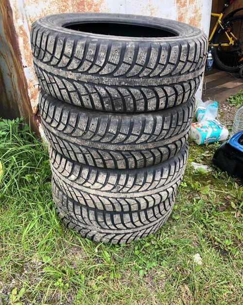 Зимние шины Champiro Ice Pro 215/55 r17