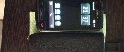 Смартфон Nokia c6-01