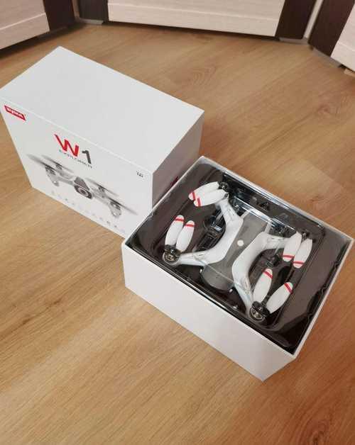 Квадрокоптер Syma W1