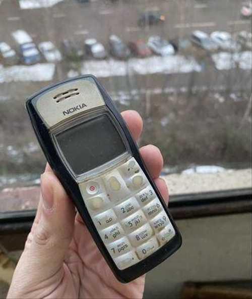 Nokia 1100 оригинал полностью рабочий