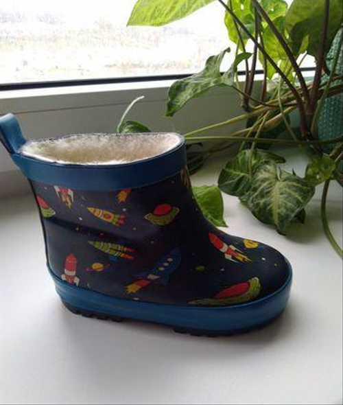 Резиновые сапоги