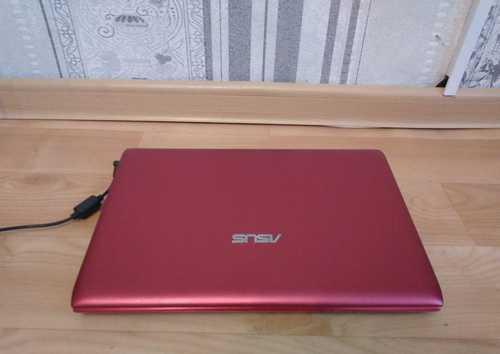 Asus Eee PC 1225B