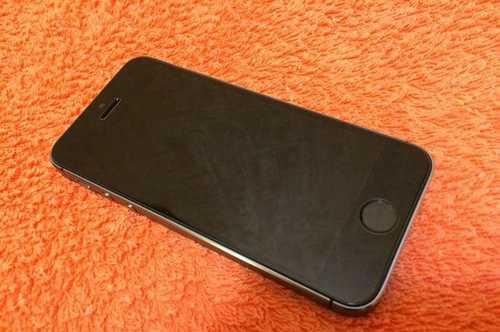 iPhone 5s 16gb space grey